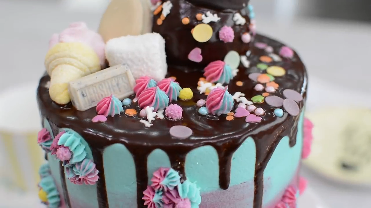 Ice cream drip cake